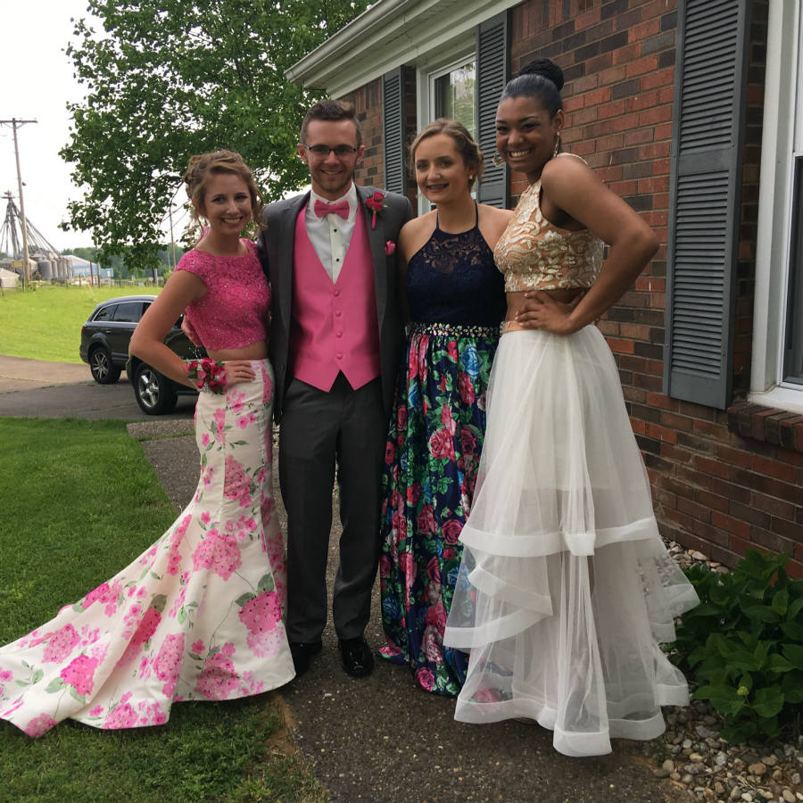 Solve IMG_0794[500].jpg MADELYN WASHBURN, AUSTIN KISEGY, MAKAYLA KISEGY ...