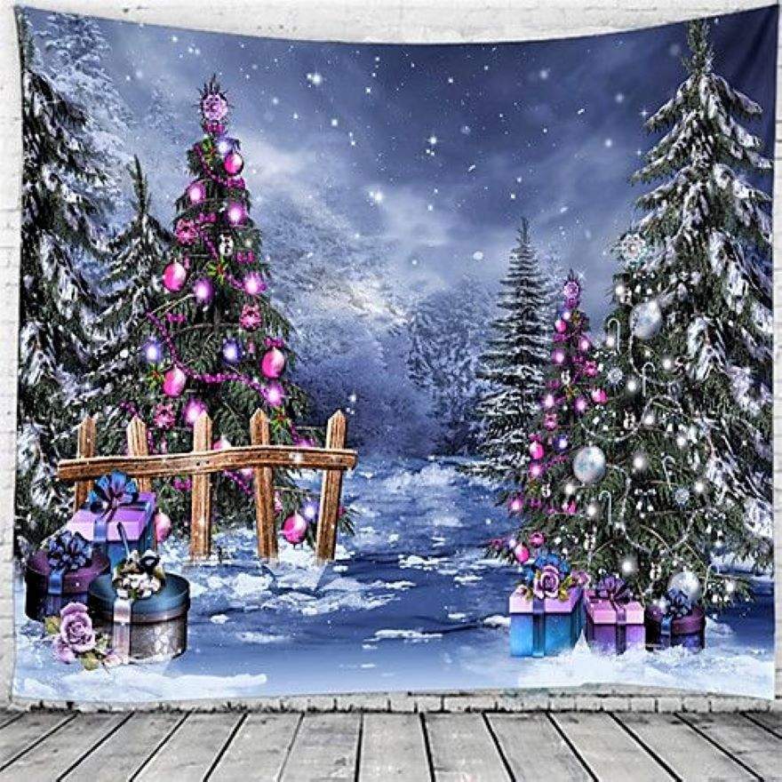 Solve Christmas Holiday jigsaw puzzle online with 121 pieces