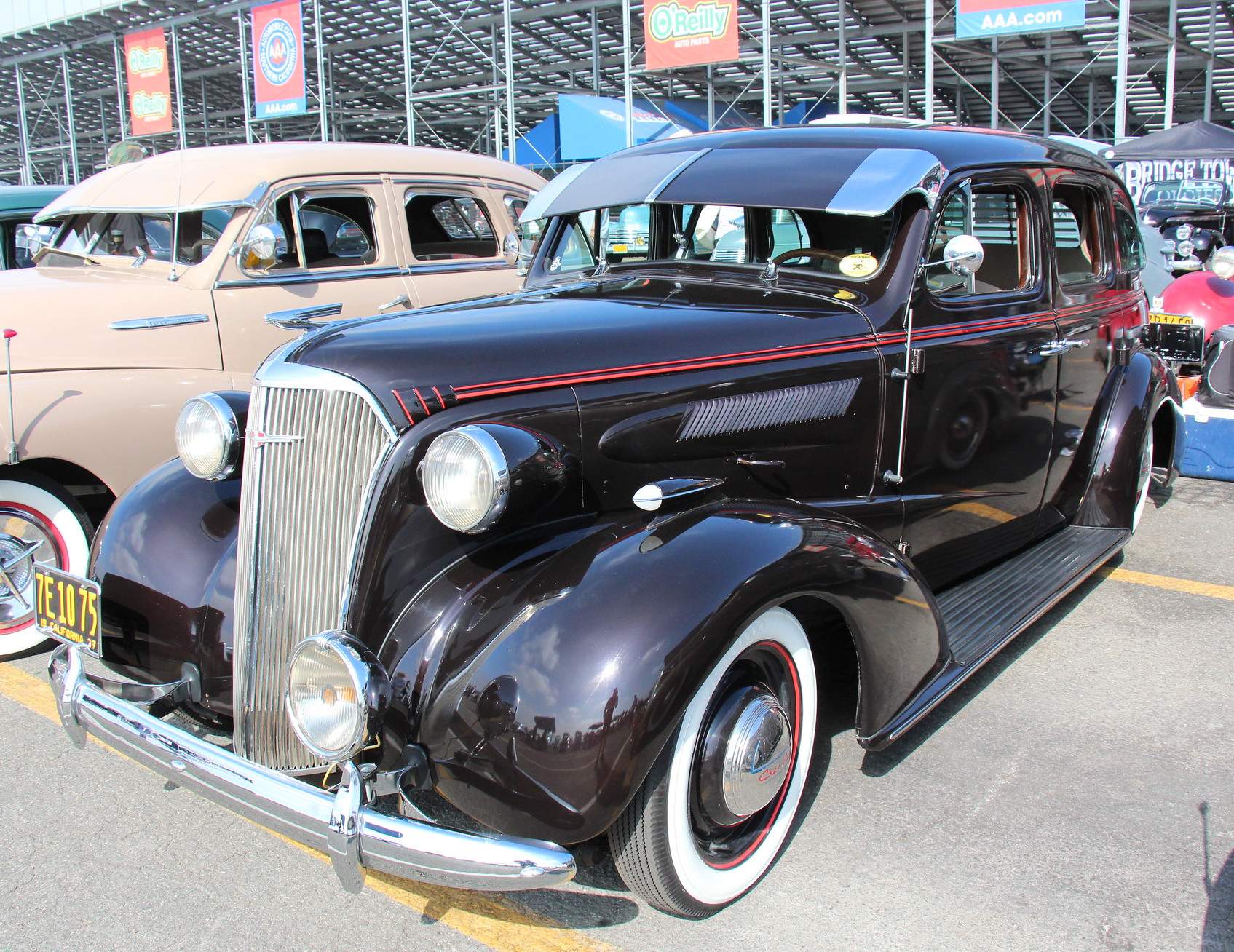 Solve Chevrolet "GA" - Master Deluxe Town Sedan - 1937 jigsaw puzzle ...