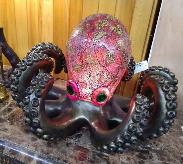 Solve Strange/Unusual Lamps (#2) jigsaw puzzle online with 20 pieces