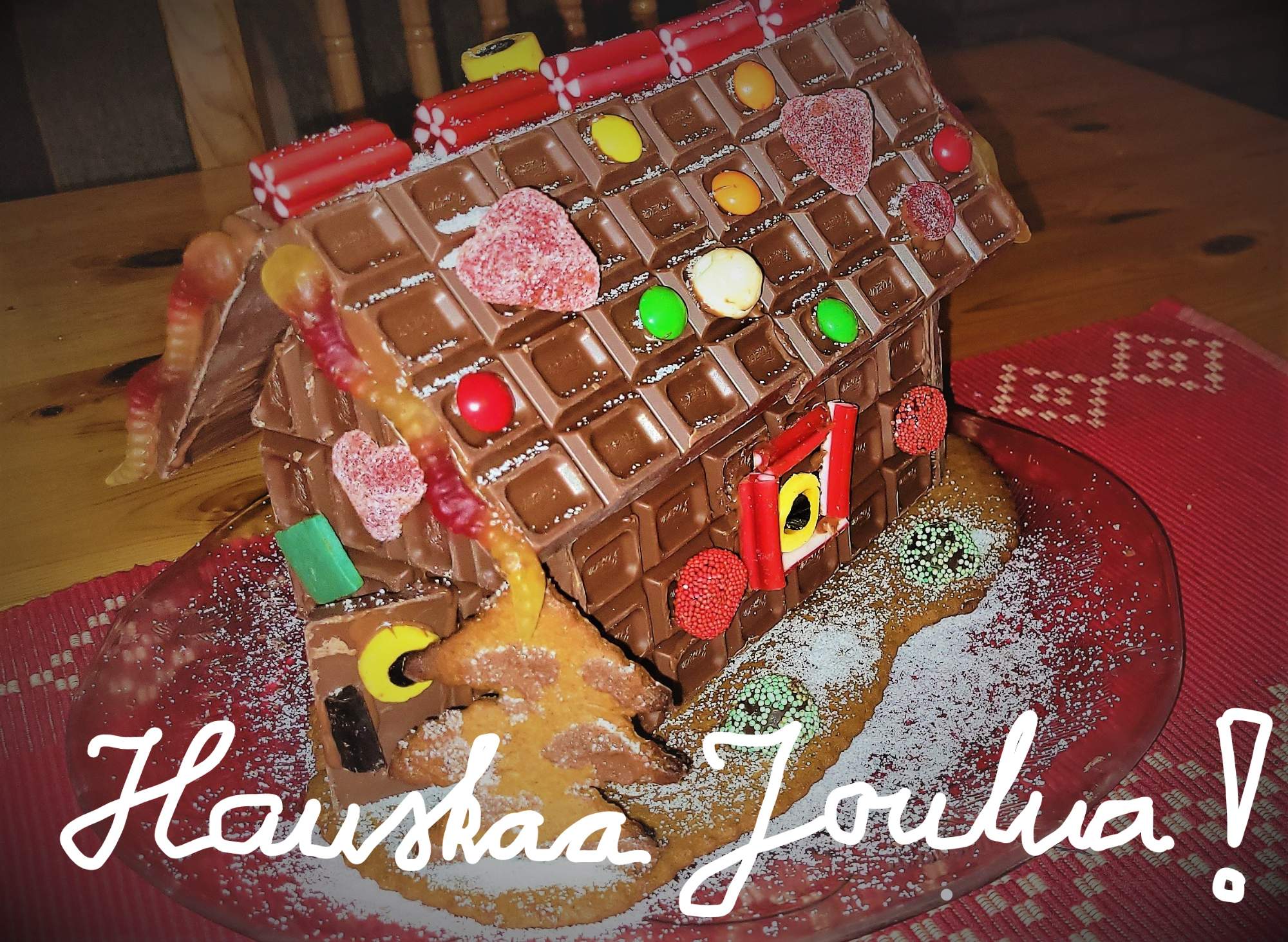 Solve Hauskaa Joulua jigsaw puzzle online with 204 pieces