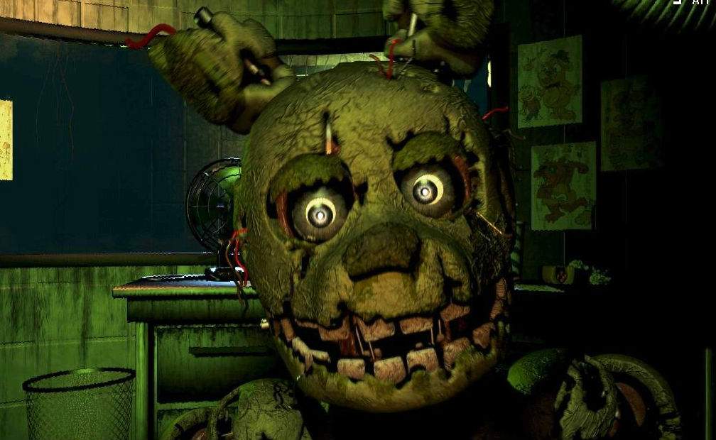 Solve Fnaf 3 - Springtrap jigsaw puzzle online with 15 pieces