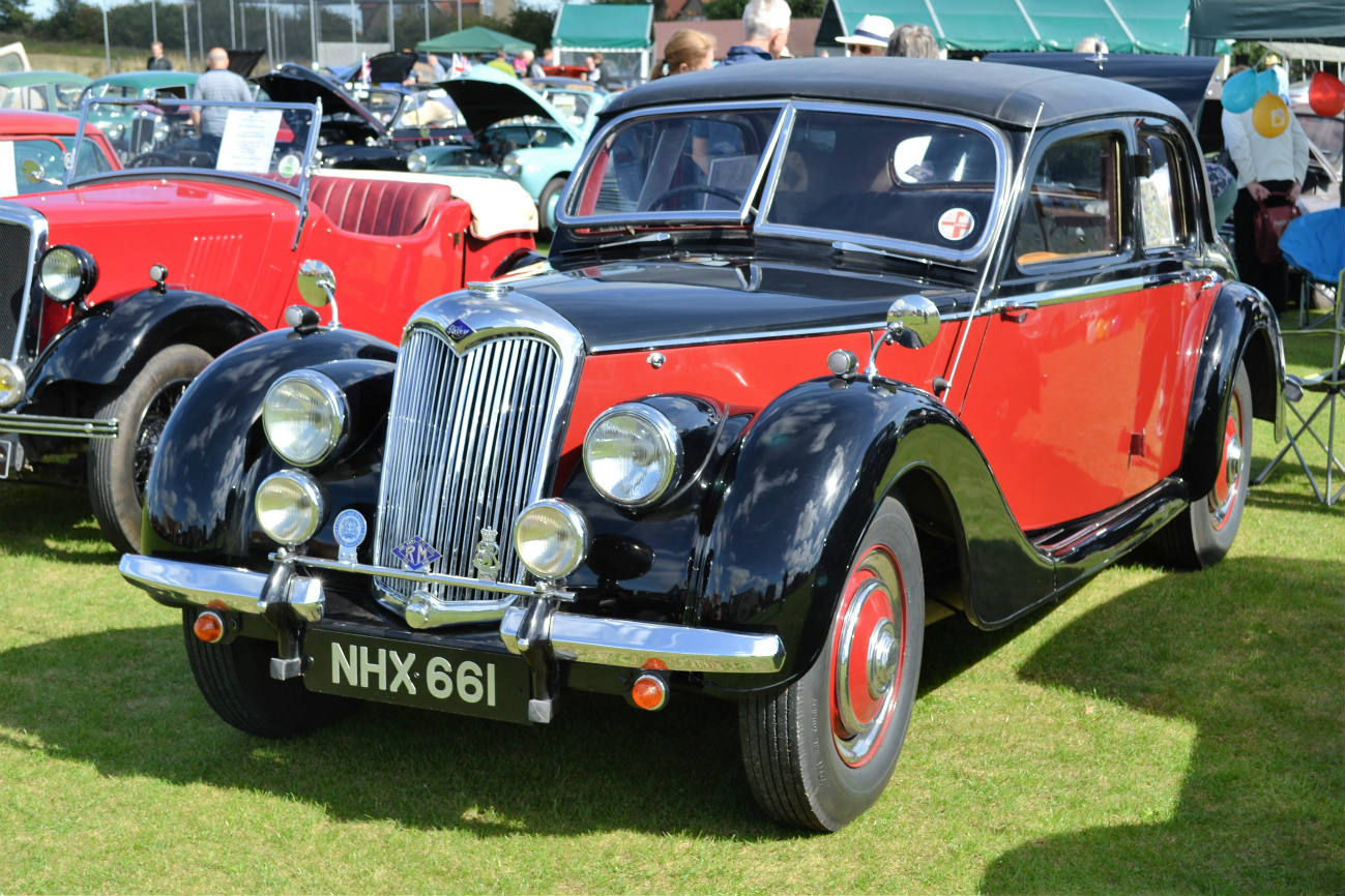 Solve 1947 Riley RMA 1.5 Litre jigsaw puzzle online with 117 pieces