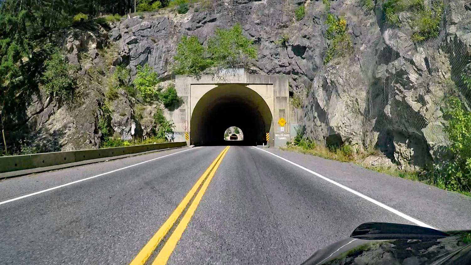 Solve Hells Gate Tunnel Hwy 1 jigsaw puzzle online with 84 pieces