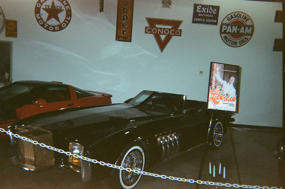 Solve 2011-8-11 Liberace Corvette by Barris at Tupelo Auto Museum ...