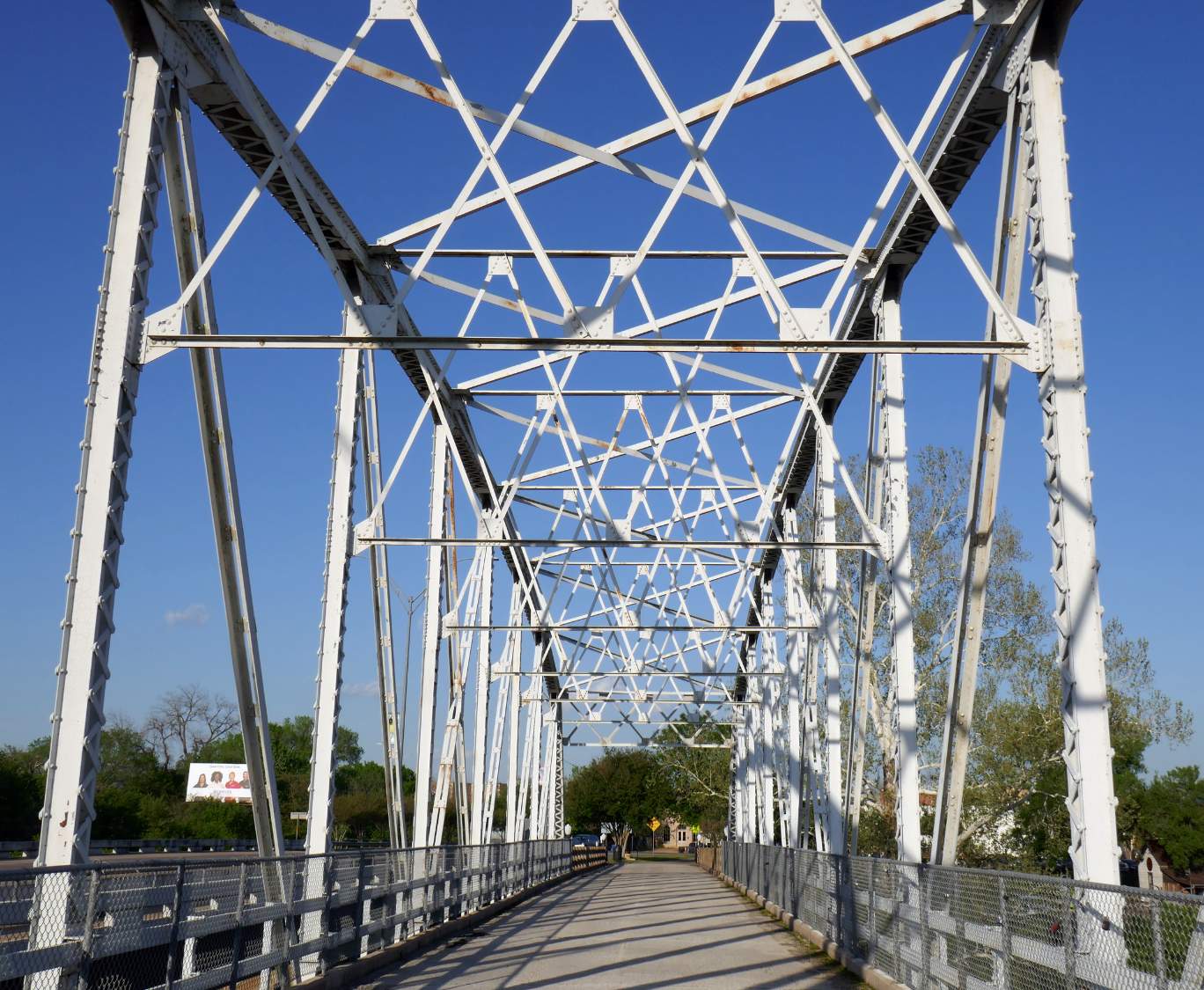 Solve Old Bastrop, Texas bridge over the Colorado River jigsaw puzzle ...