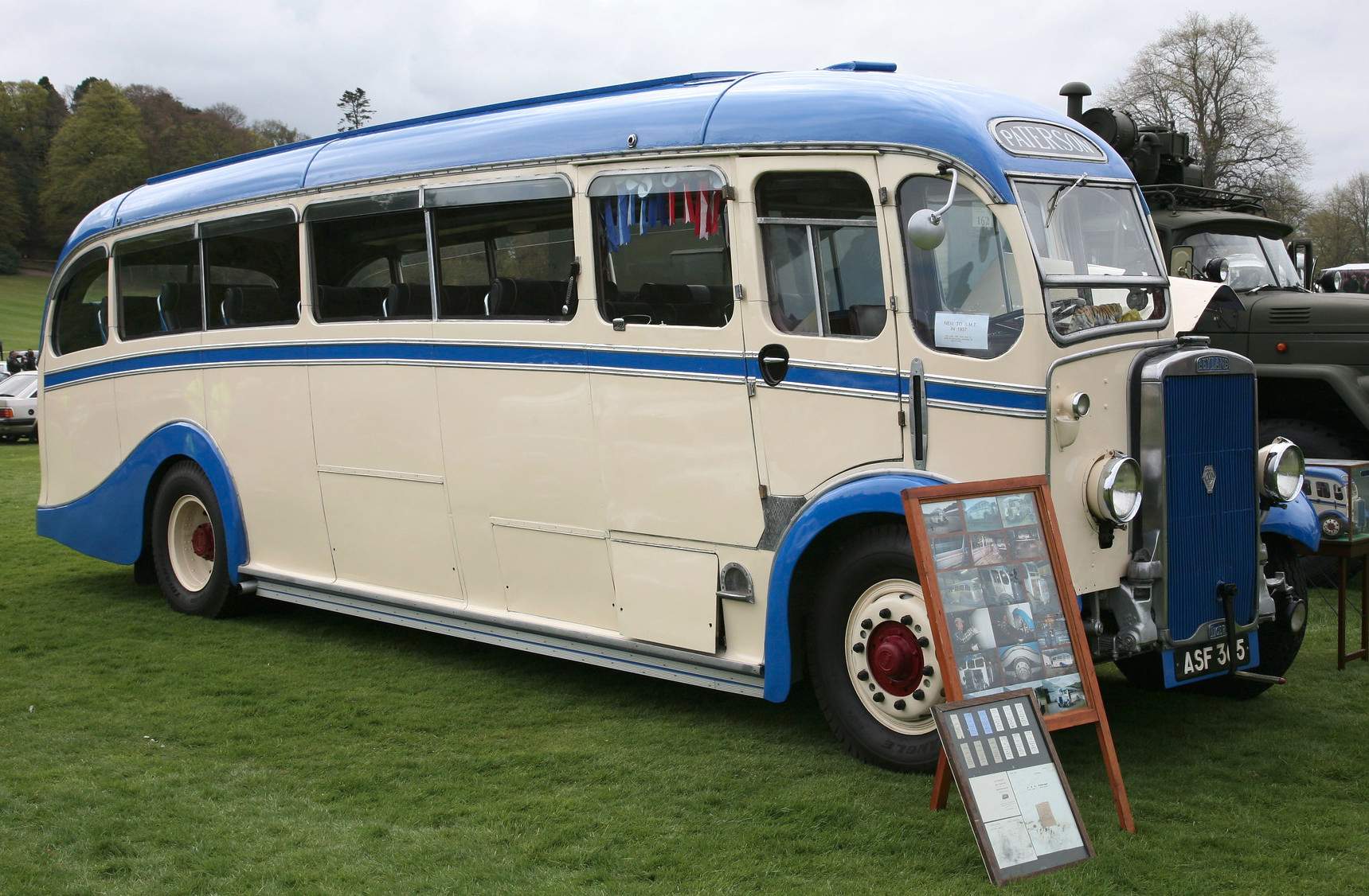 Solve Leyland "Tiger" - 33 seater - TS7 - 1937 jigsaw puzzle online ...