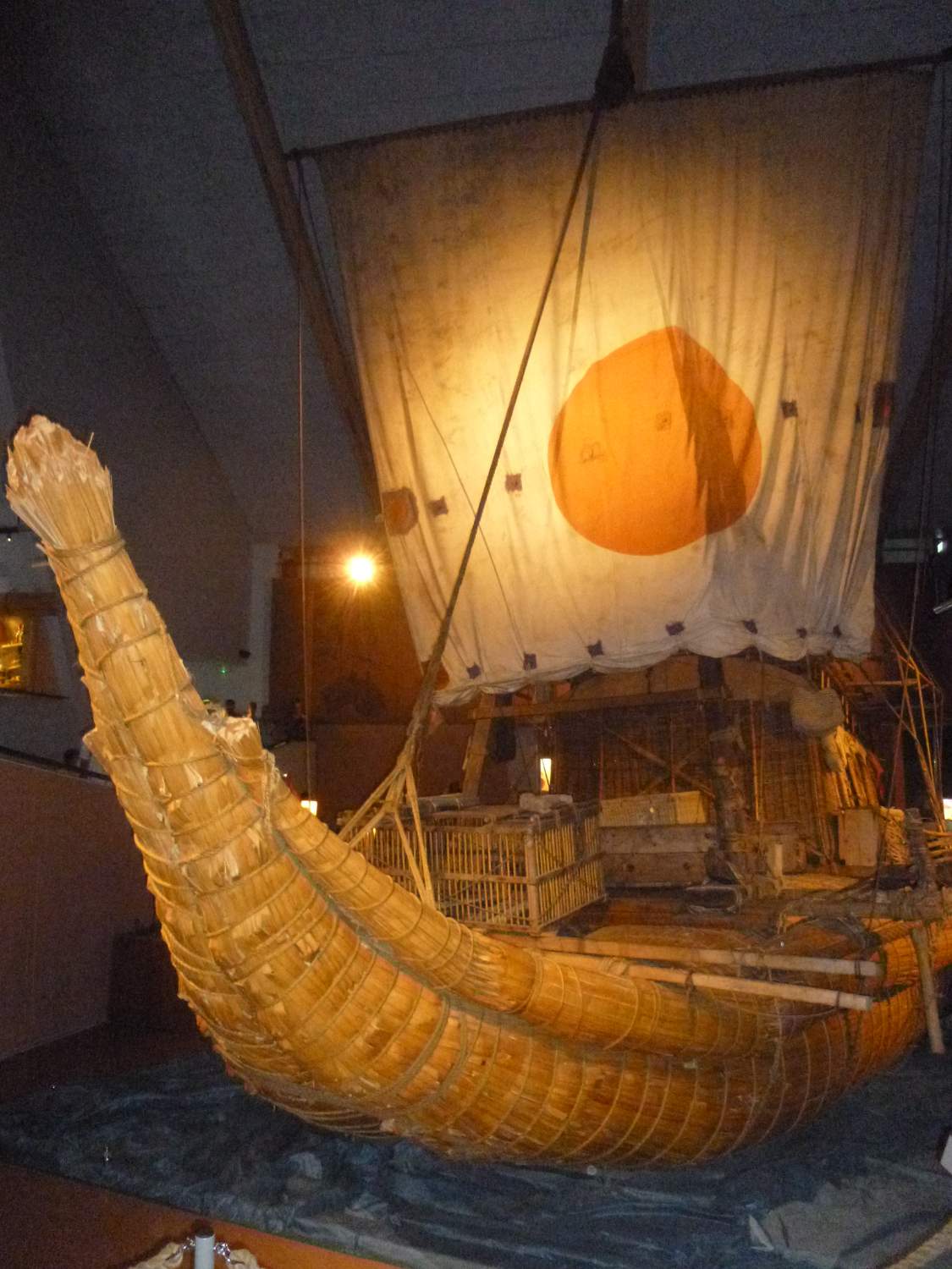 Solve Ra ii Reed Boat jigsaw puzzle online with 176 pieces