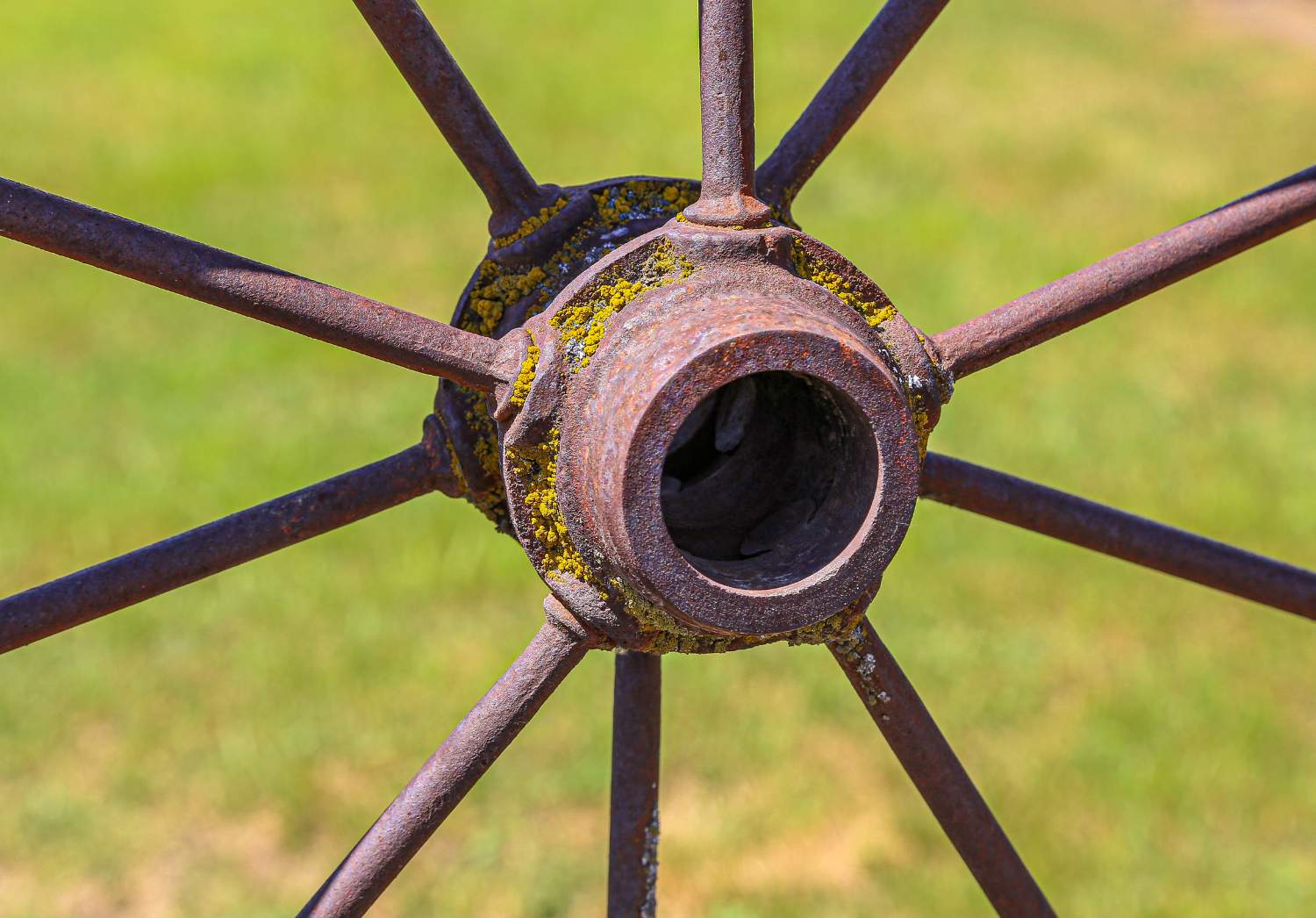 Jigsaw Puzzle | SPOKE CLOSE UP | 88 pieces | Jigidi