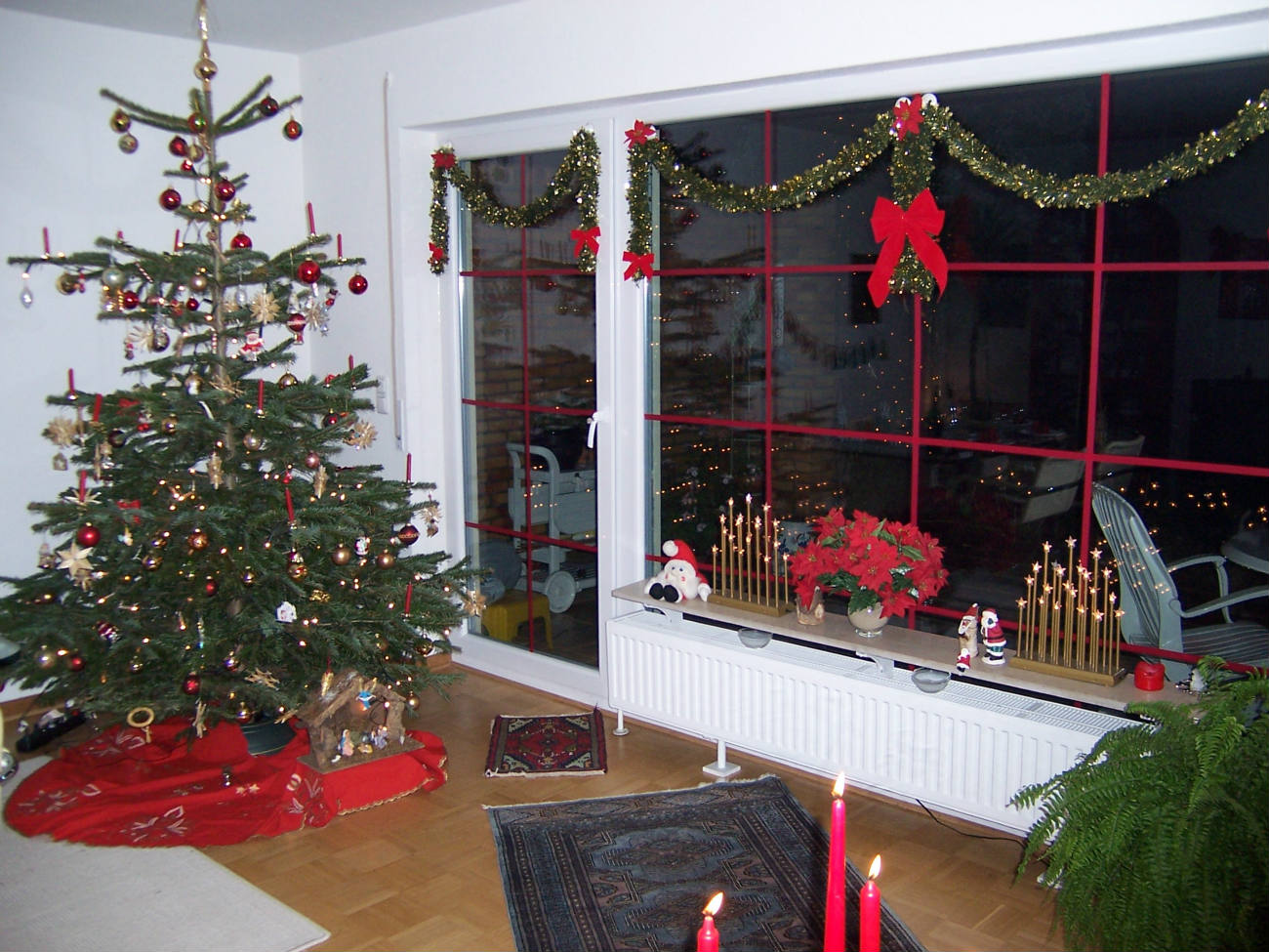 Solve Christmas in Mainz without snow jigsaw puzzle online with 130 pieces