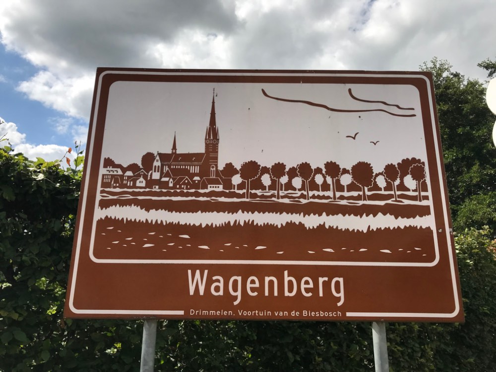 Solve 1676 Wagenberg Drimmelen Netherlands jigsaw puzzle online with 12 ...