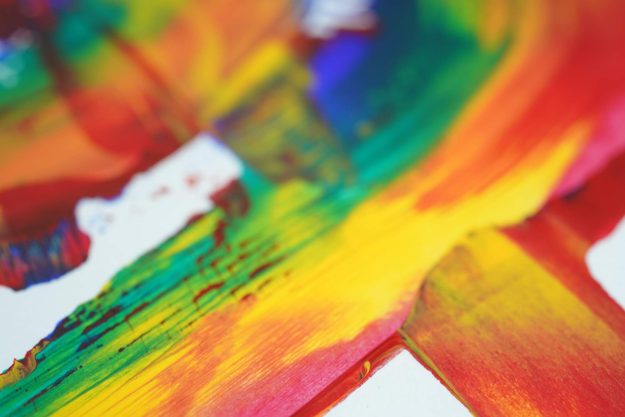 Solve Rainbow Bright jigsaw puzzle online with 600 pieces