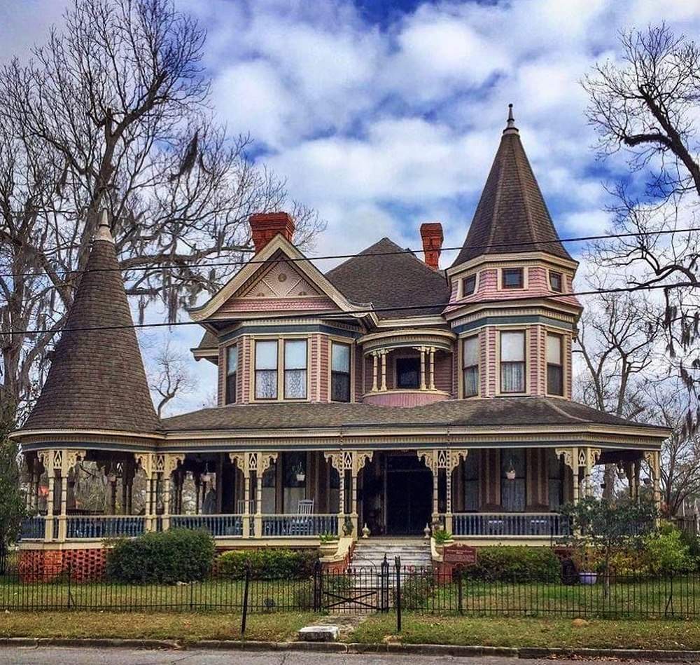 Jigsaw Puzzle | Beautiful homes series | 36 pieces | Jigidi