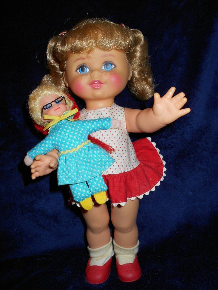 Jigsaw Puzzle | A Vintage 'Buffy' Doll With Her "Mrs. Beasley" Doll ...