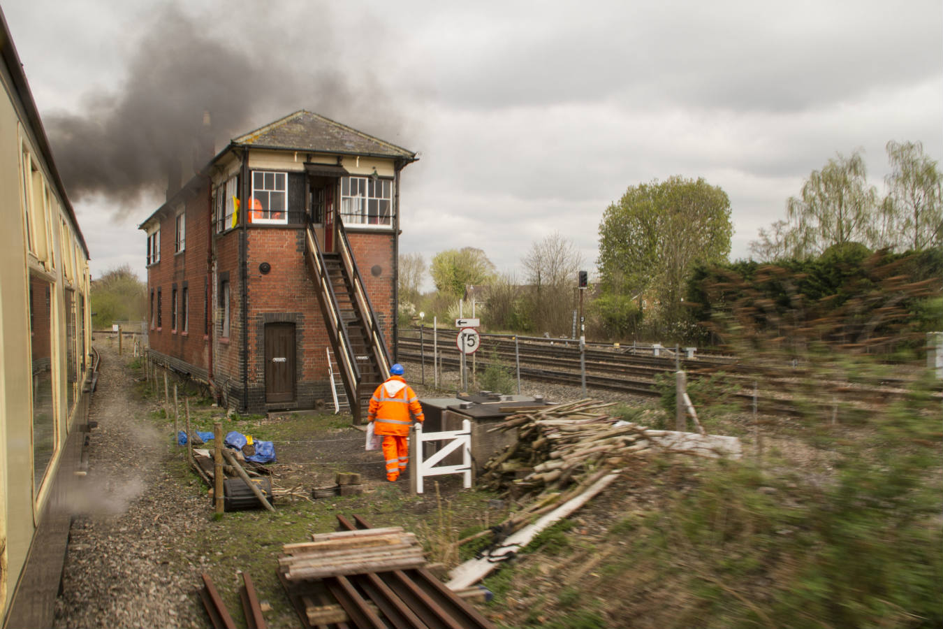 Solve Chinnor & Princes Risborough Railway 02-04-2017 6412 Princes ...