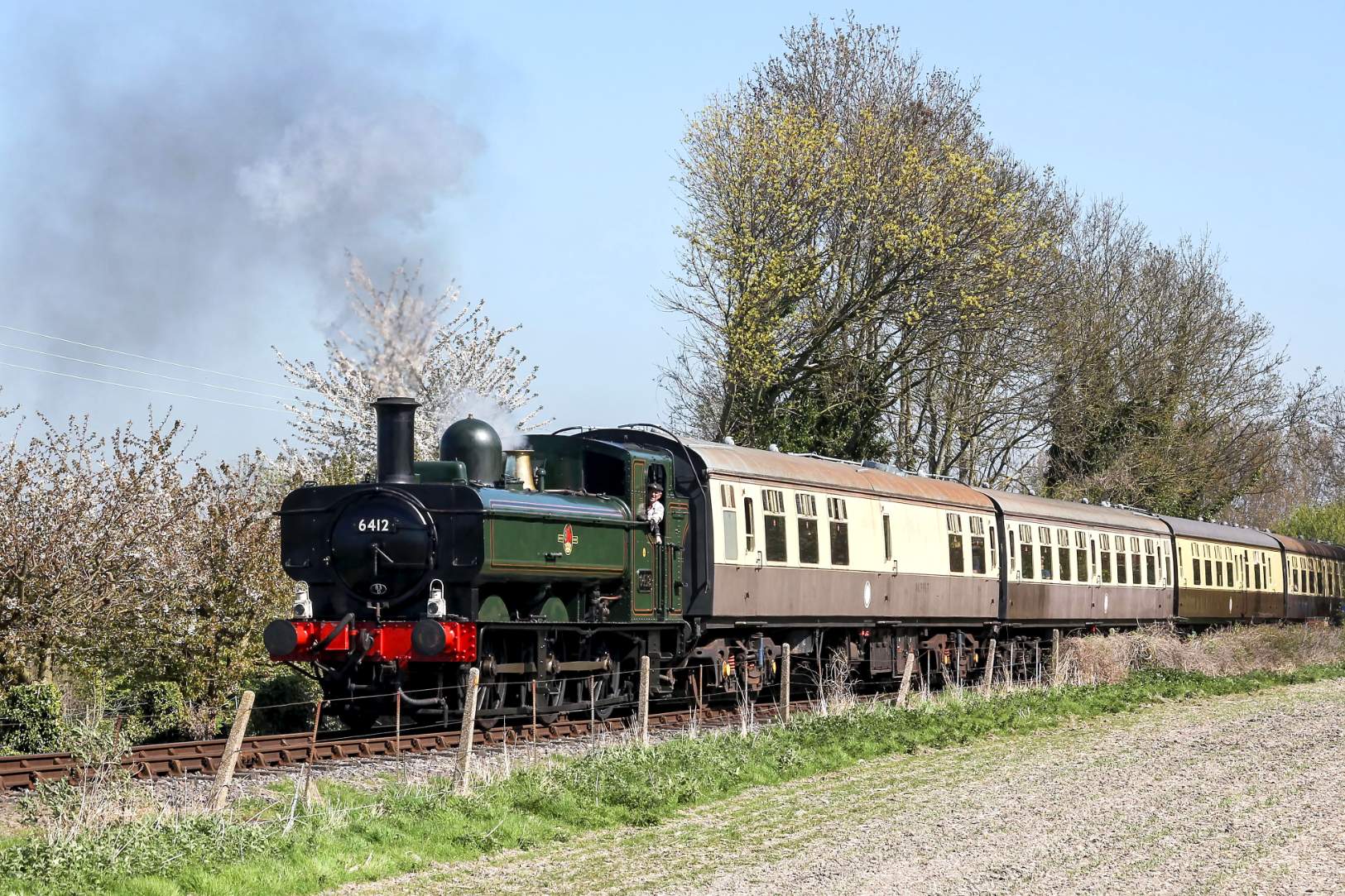 Jigsaw Puzzle | GWR 64xx Class 0-6-0PT 6412. | 117 pieces | Jigidi