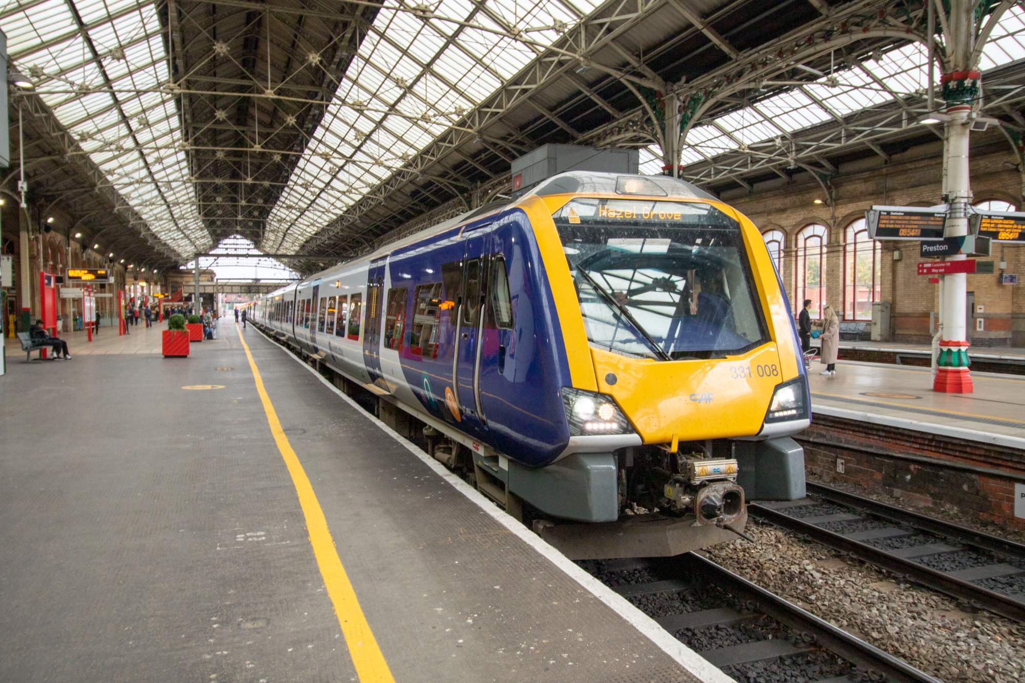 Solve Preston 16-10-2021 Station British Rail Class 331 Civity 008 on 4 ...