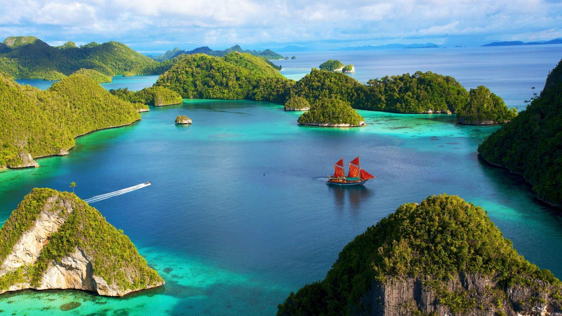 Solve PARDISE jigsaw puzzle online with 589 pieces