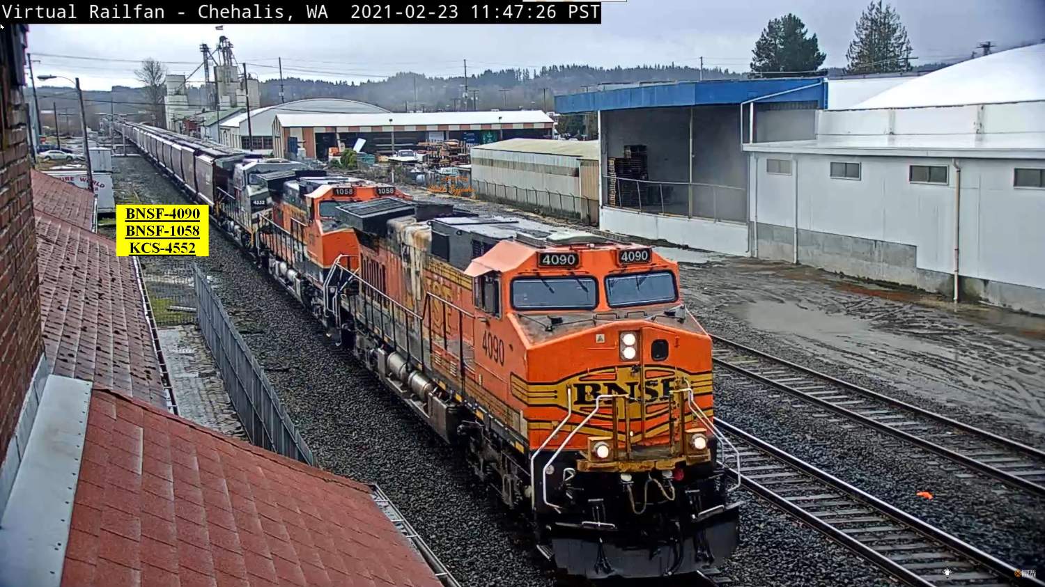 Solve Chehalis BNSF-4090 BNSF-1058, & KCS-4552 jigsaw puzzle online with 45 pieces