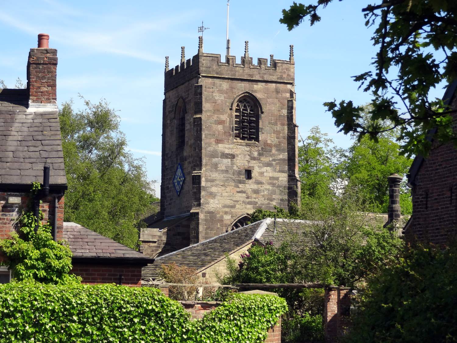 Solve Croston Village (25) jigsaw puzzle online with 48 pieces