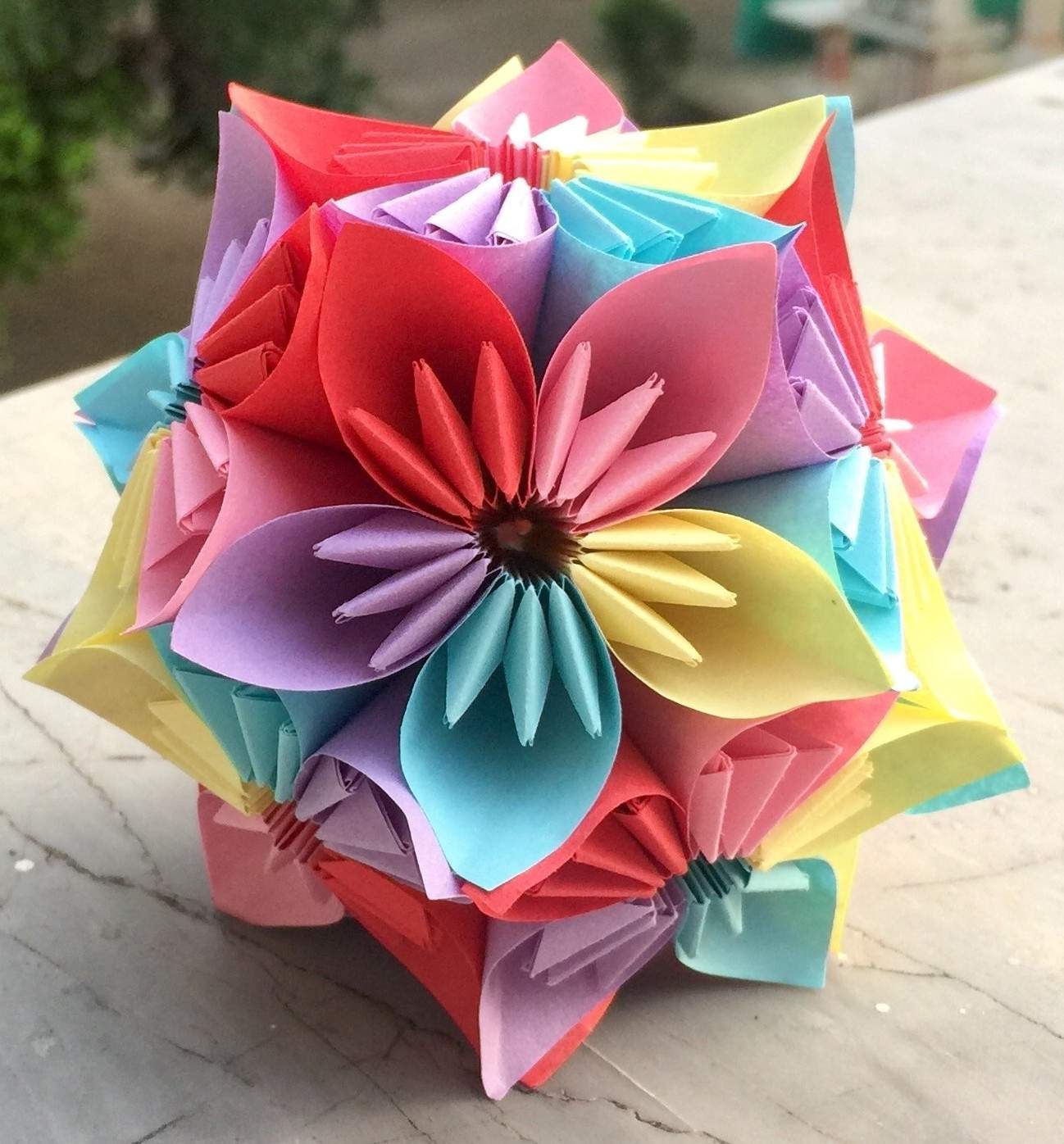 Solve p-Origami_199 jigsaw puzzle online with 144 pieces