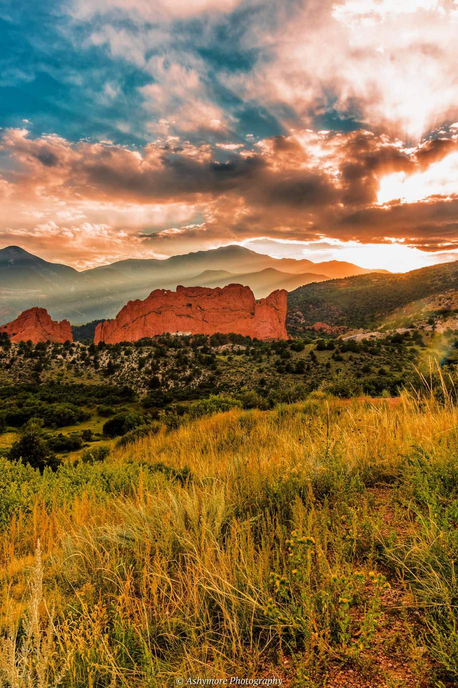 Solve Colorado jigsaw puzzle online with 77 pieces