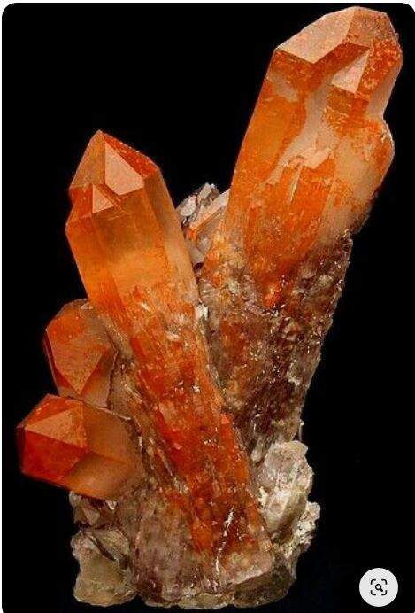 Solve Quartz with iron inclusions jigsaw puzzle online with 40 pieces