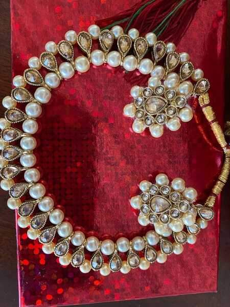 Solve Handmade jewelry from Pakistani artist jigsaw puzzle online with ...