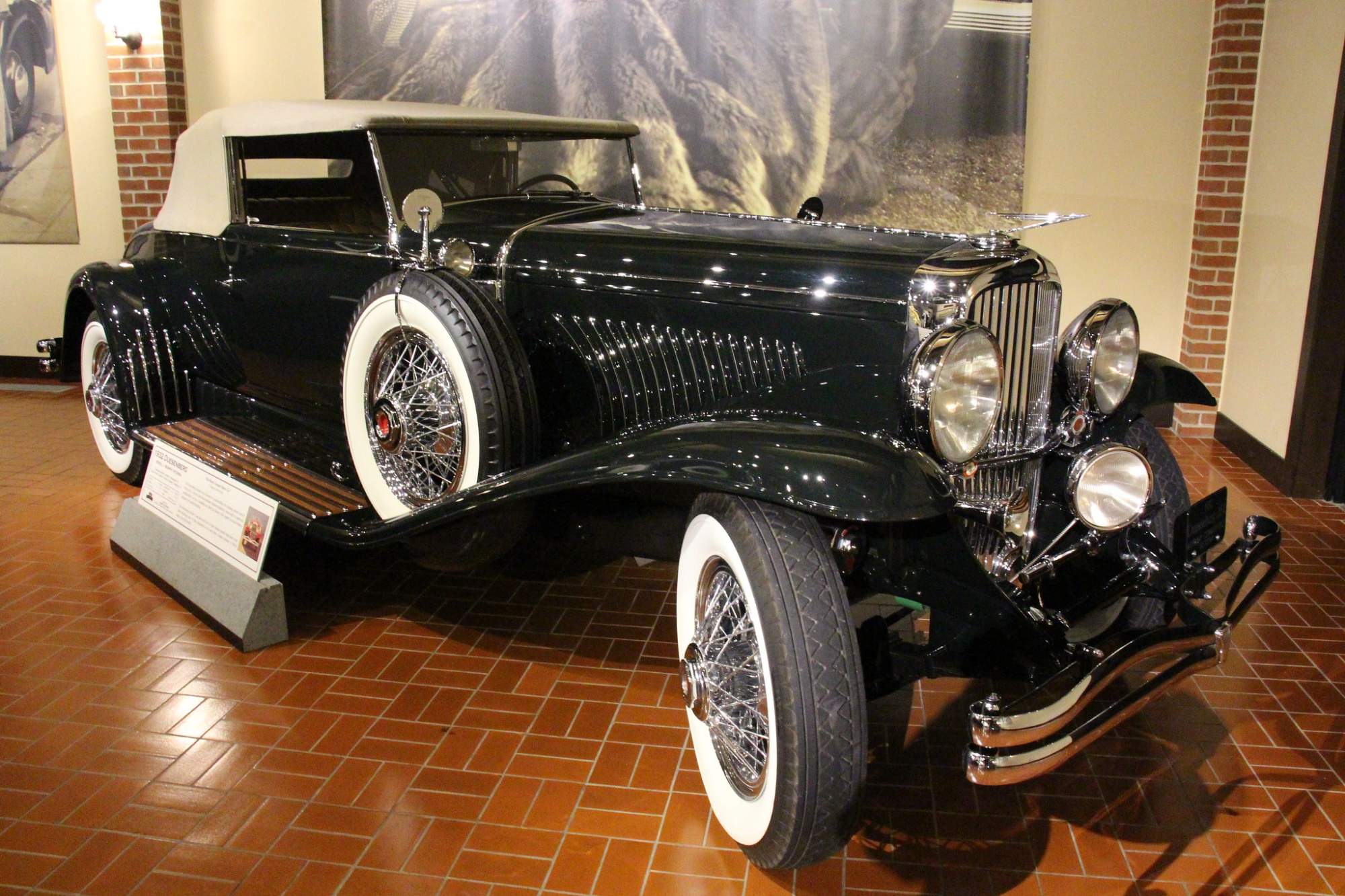 Jigsaw Puzzle | Duesenberg "Model J" - Murphy Victoria - 1932 | 216 ...