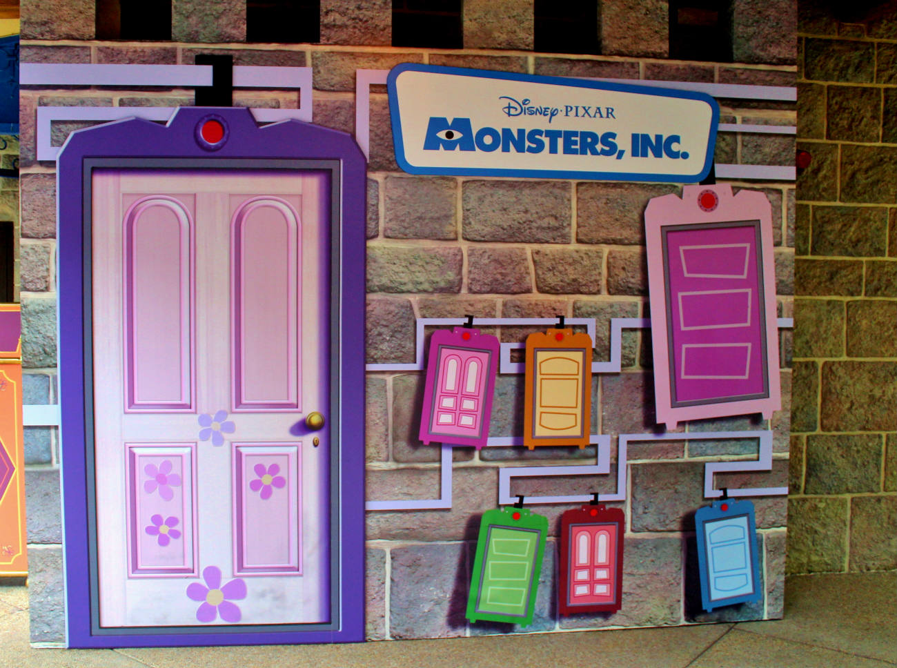 Solve Monsters Inc. jigsaw puzzle online with 130 pieces