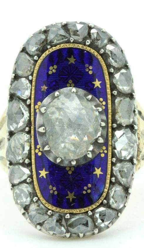 Solve Ring jigsaw puzzle online with 84 pieces