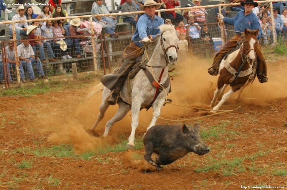 Solve Cotulla, Tx ranch rodeo jigsaw puzzle online with 54 pieces