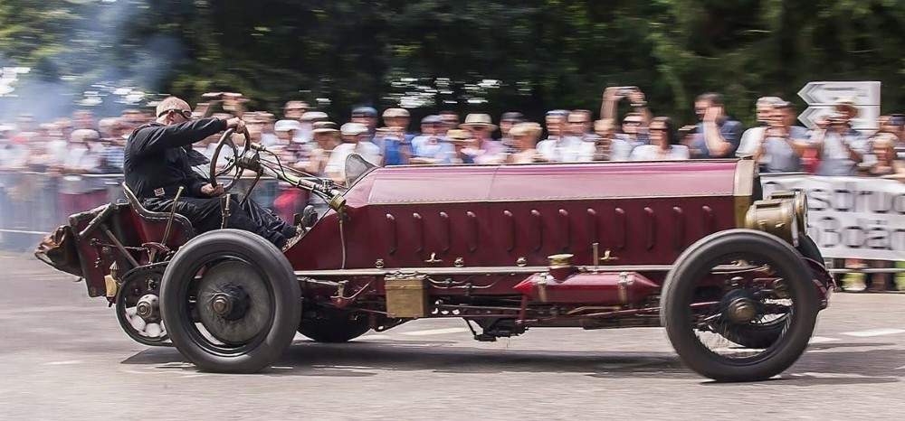 Solve This 1905 Fiat with an Airplane Engine Can Hit 127 MPH jigsaw ...