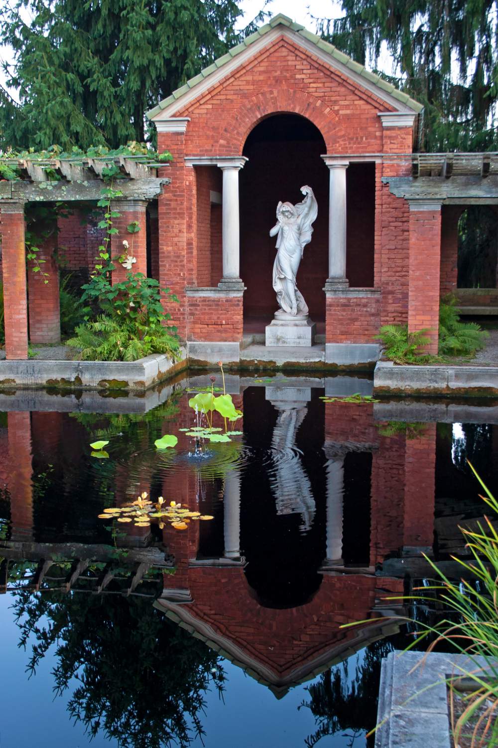 Solve Reflecting Pool in The Italian Garden at Vanderbilt Mansion ...