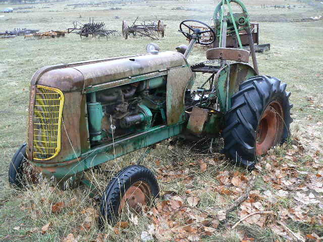 Jigsaw Puzzle | Antique Oliver 60 tractor | 88 pieces | Jigidi