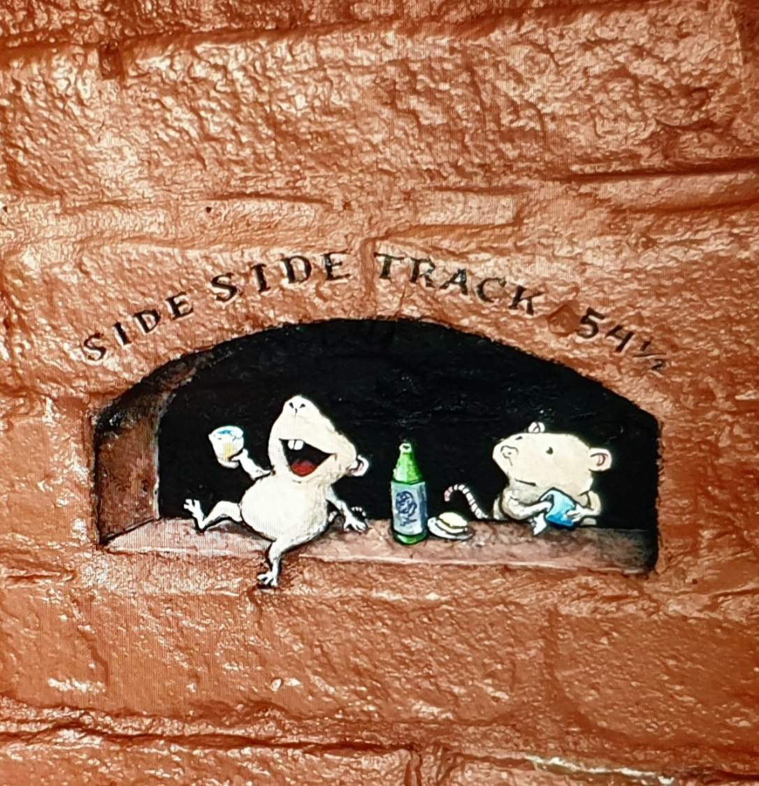 Solve BEST JOKE I EVER HEARD! jigsaw puzzle online with 36 pieces