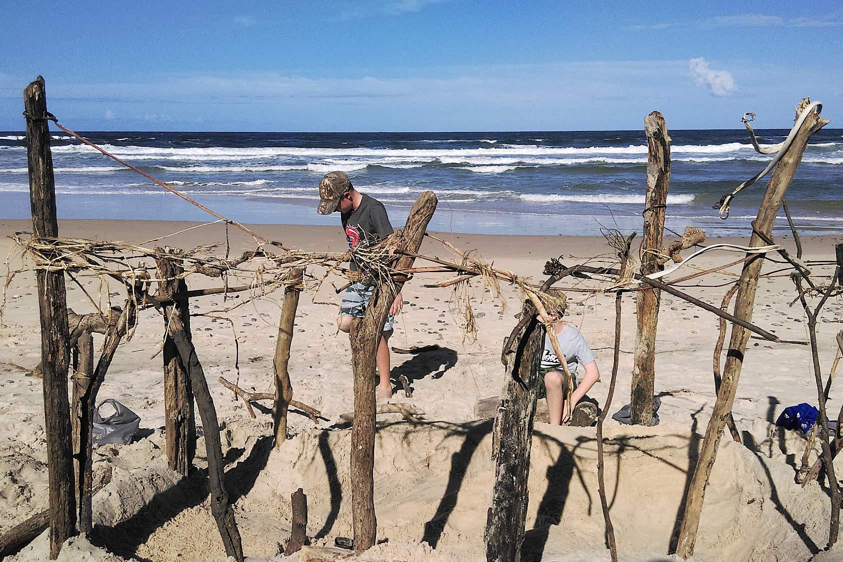 Solve Building a Beach House jigsaw puzzle online with 126 pieces