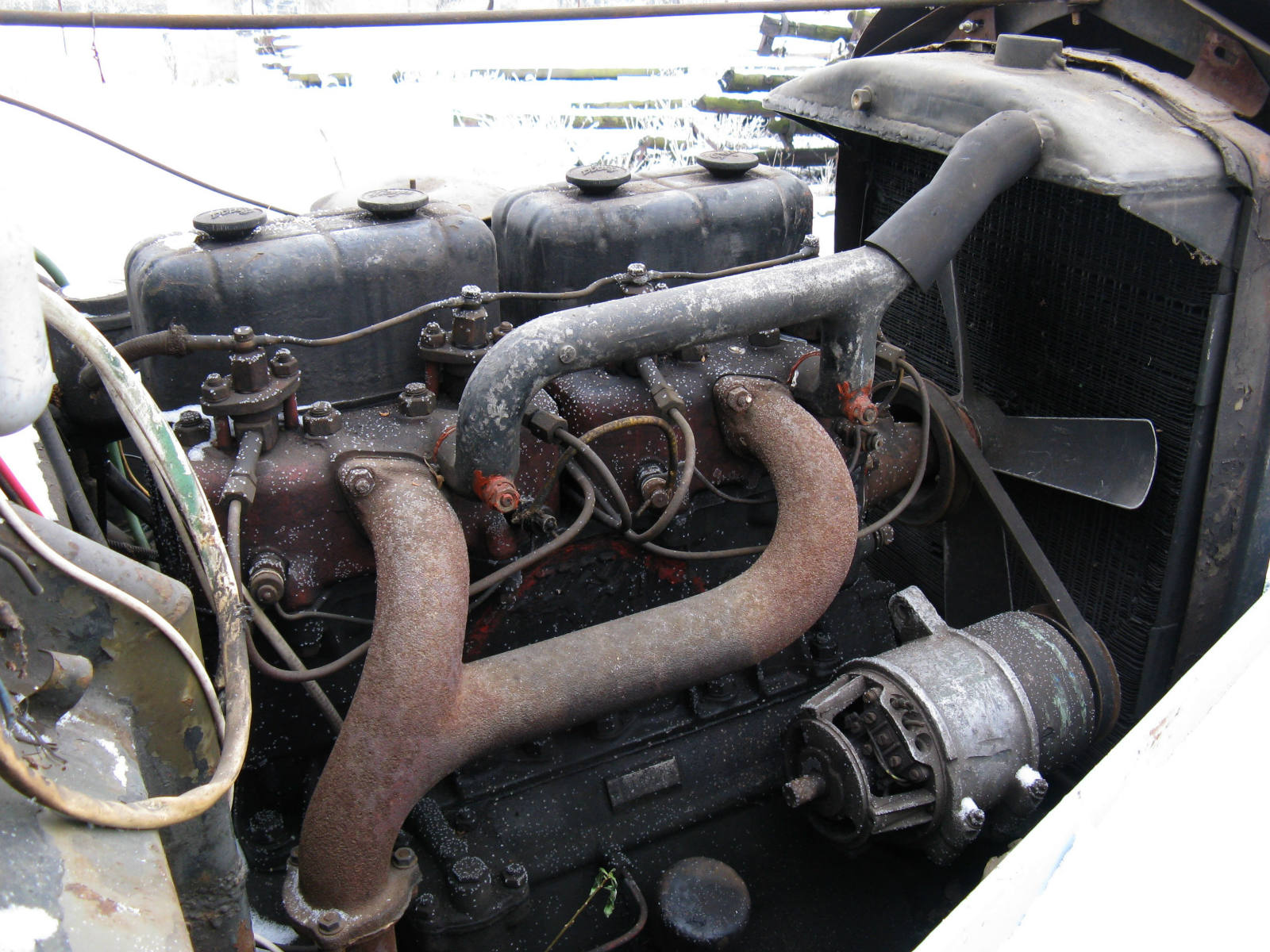 Solve Praga RN motor jigsaw puzzle online with 540 pieces