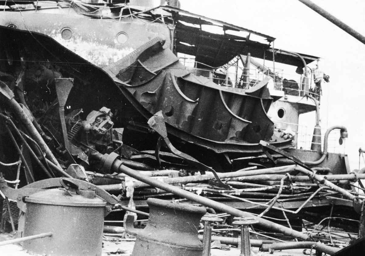 Solve ss stanvac japan 1958 disaster 16 jigsaw puzzle online with 70 pieces