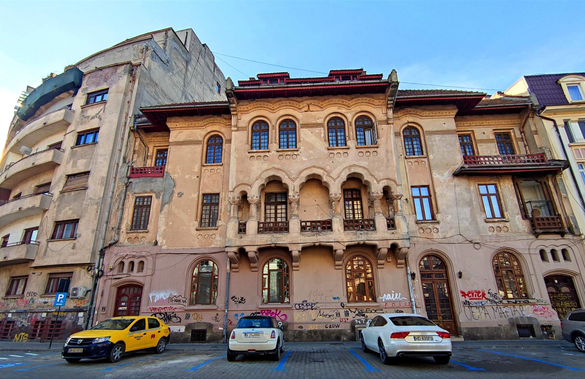 Jigsaw Puzzle | Bucharest, Romania | 160 pieces | Jigidi