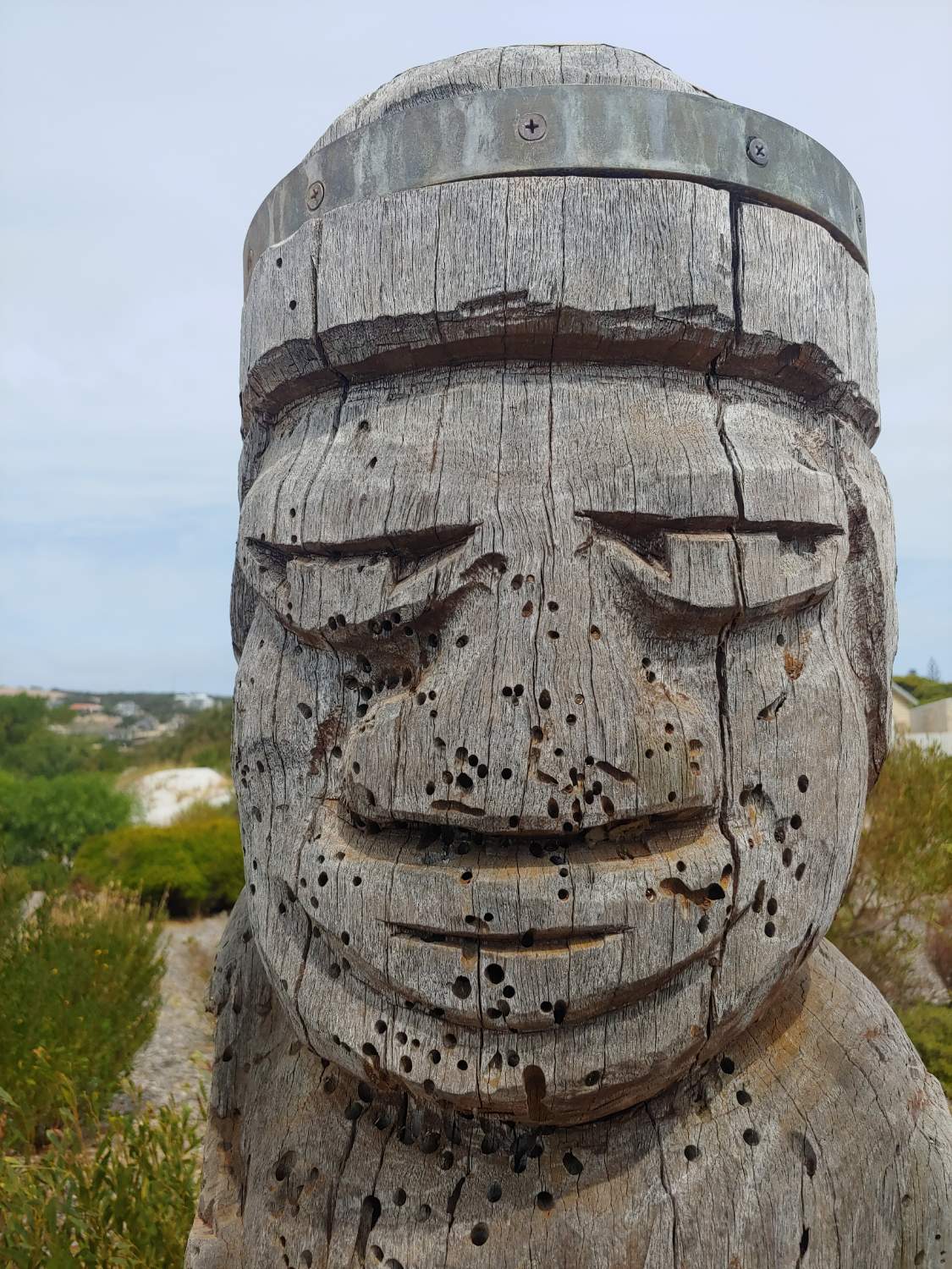 Solve face jigsaw puzzle online with 352 pieces