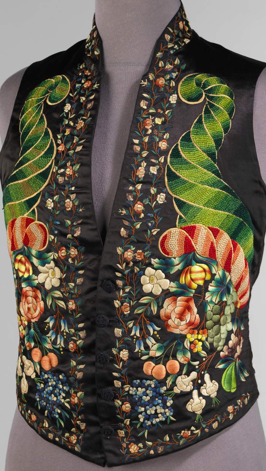 Solve p-Vest_MET_26.227_CP4 jigsaw puzzle online with 170 pieces