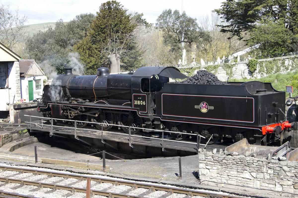 Solve swanage railway 19-04-2016 SR_BR Maunsell Class U 2-6-0 No. 31806 ...