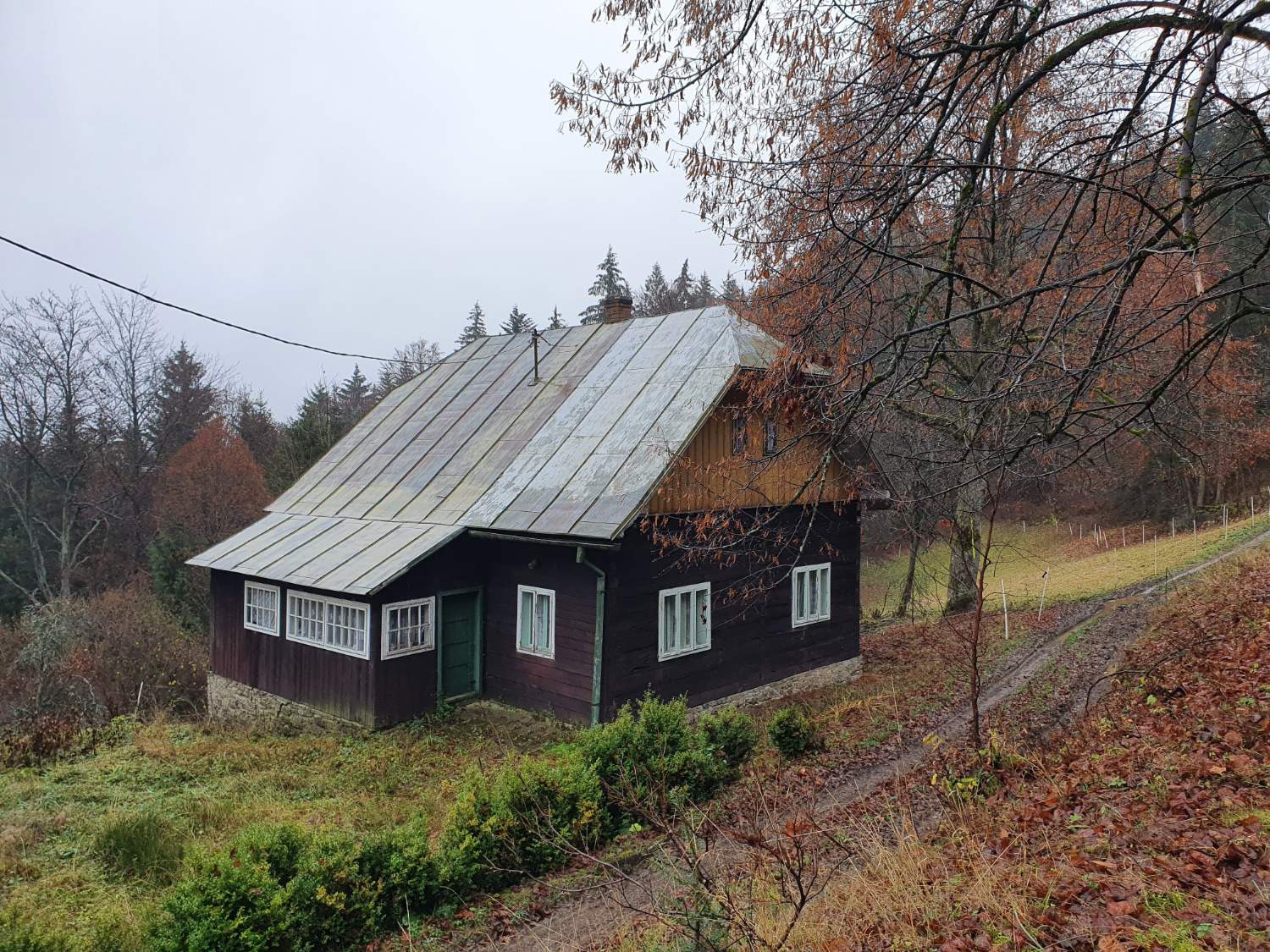 Solve Kysuce samota jigsaw puzzle online with 63 pieces