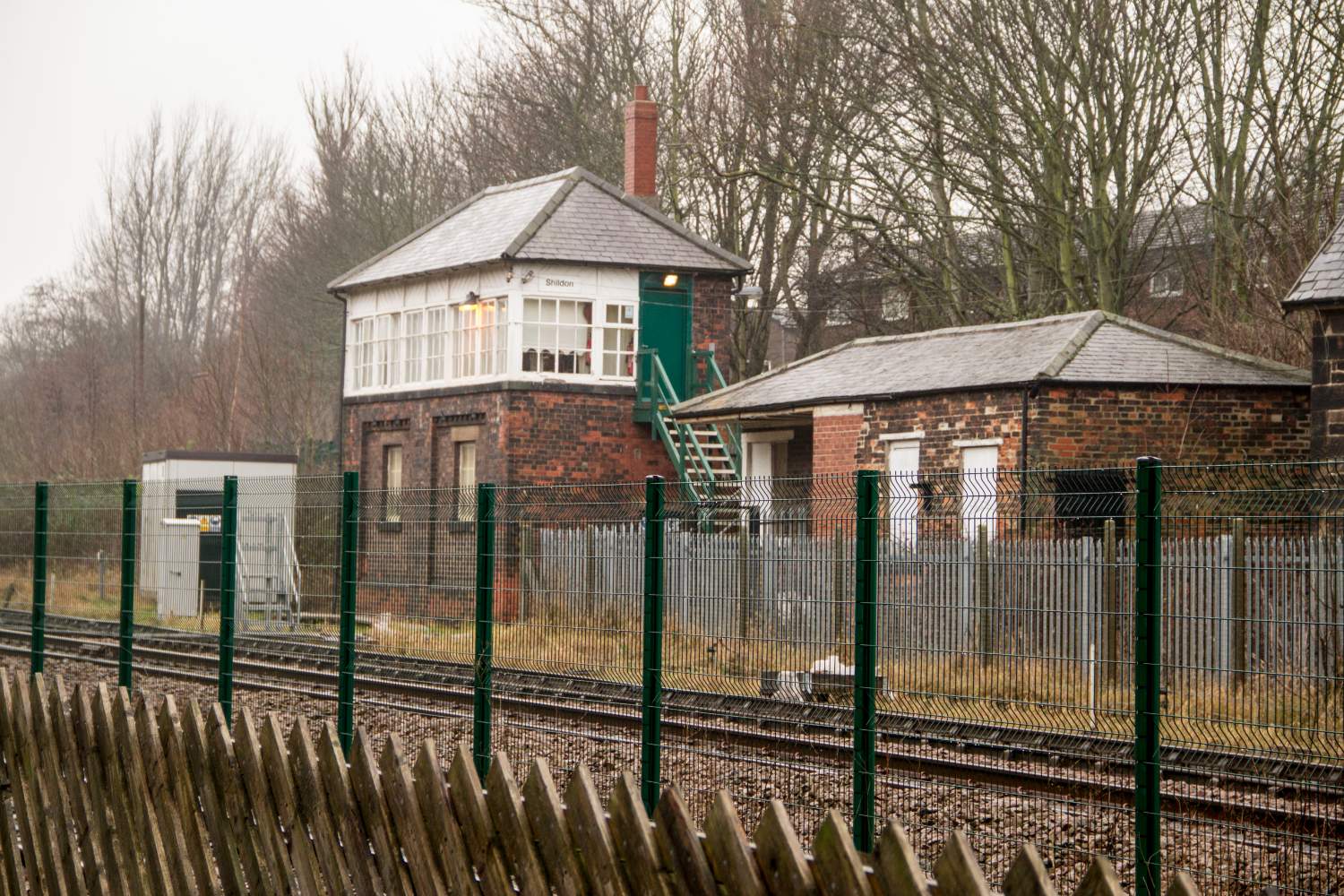 Solve NRM Shildon 08-01-2016 shildon signal box 01 jigsaw puzzle online ...