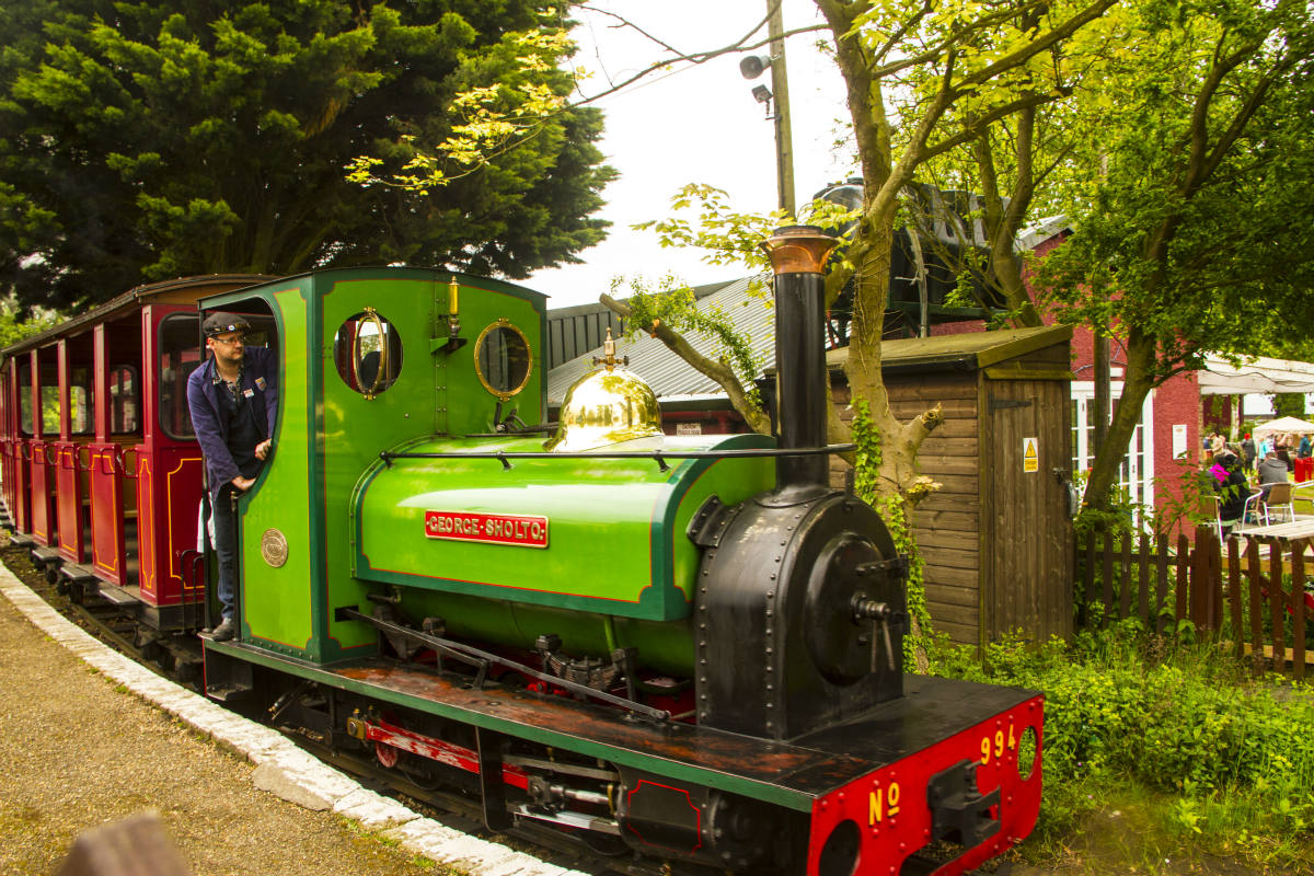 Solve bressingham steam and gardens 13-05-2018 Hunslett narrow gauge ...