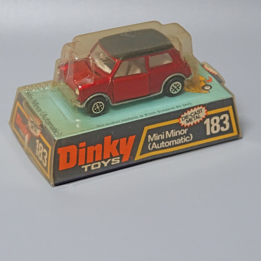 Solve DINKY TOYS - MINI MINOR ( AUTOMATIC ) jigsaw puzzle online with ...