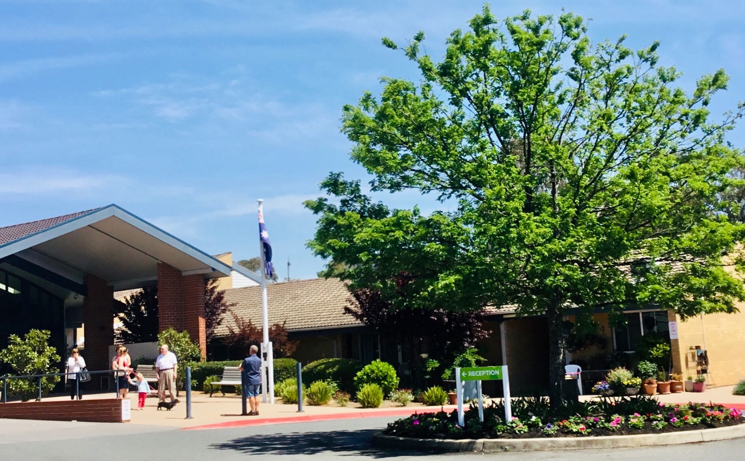 Solve George Forbes House, 2018 jigsaw puzzle online with 54 pieces