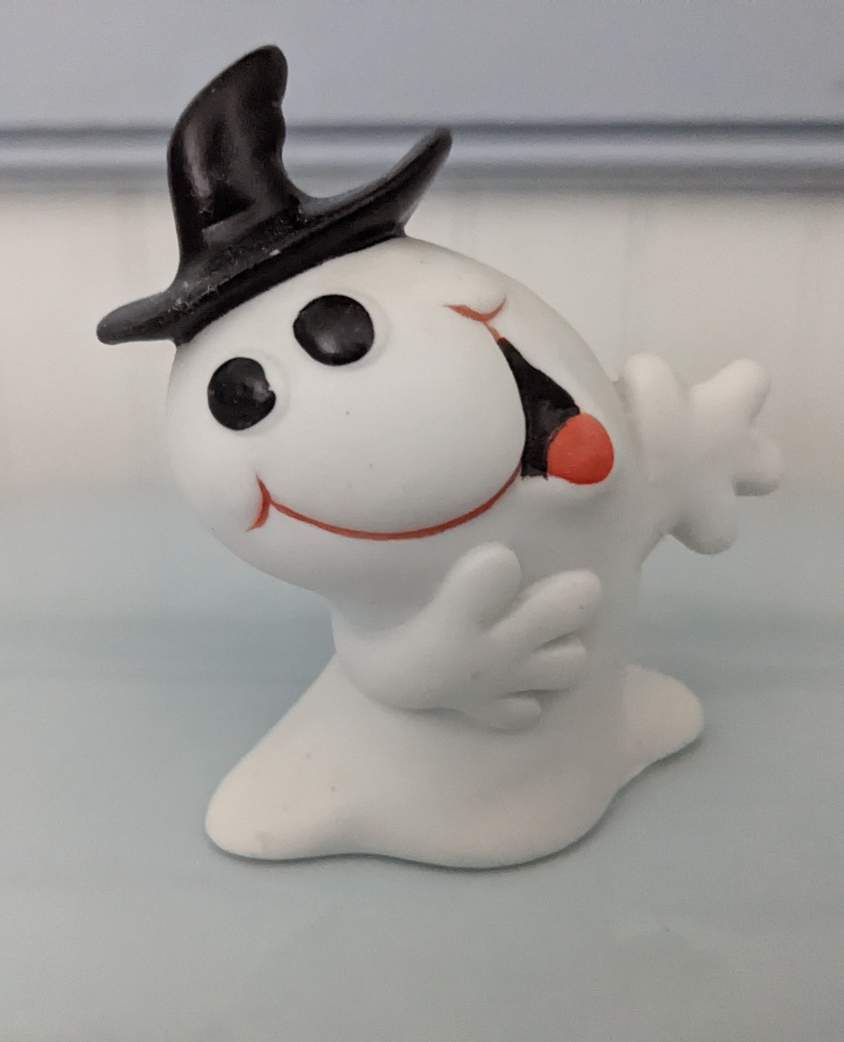 Solve TERRIFYING (ly cute) jigsaw puzzle online with 20 pieces