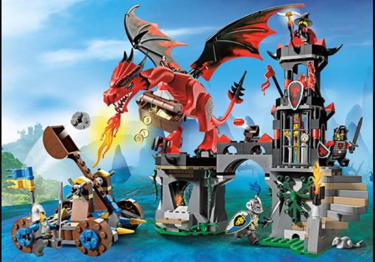 Solve Lego Castle jigsaw puzzle online with 70 pieces